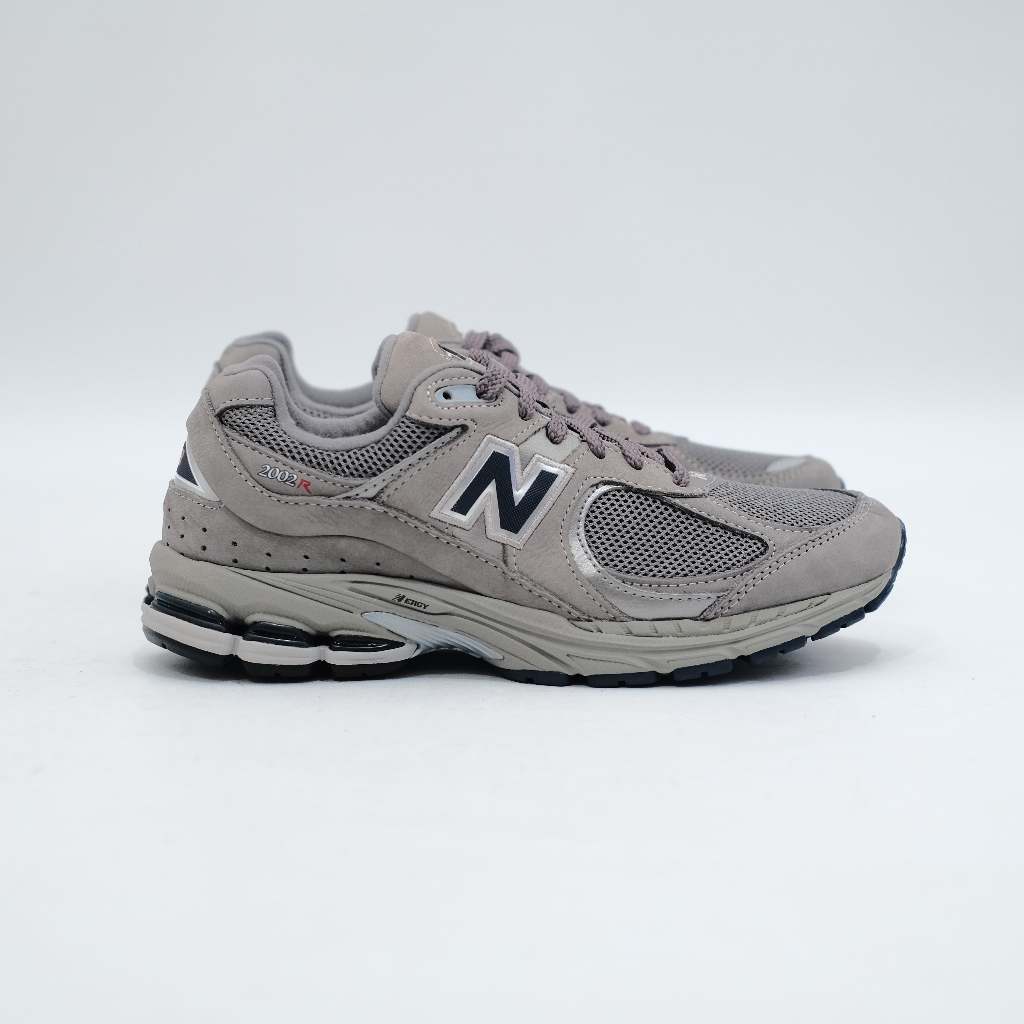 Jual NEW BALANCE 2002R LIGHT GREY | Shopee Indonesia