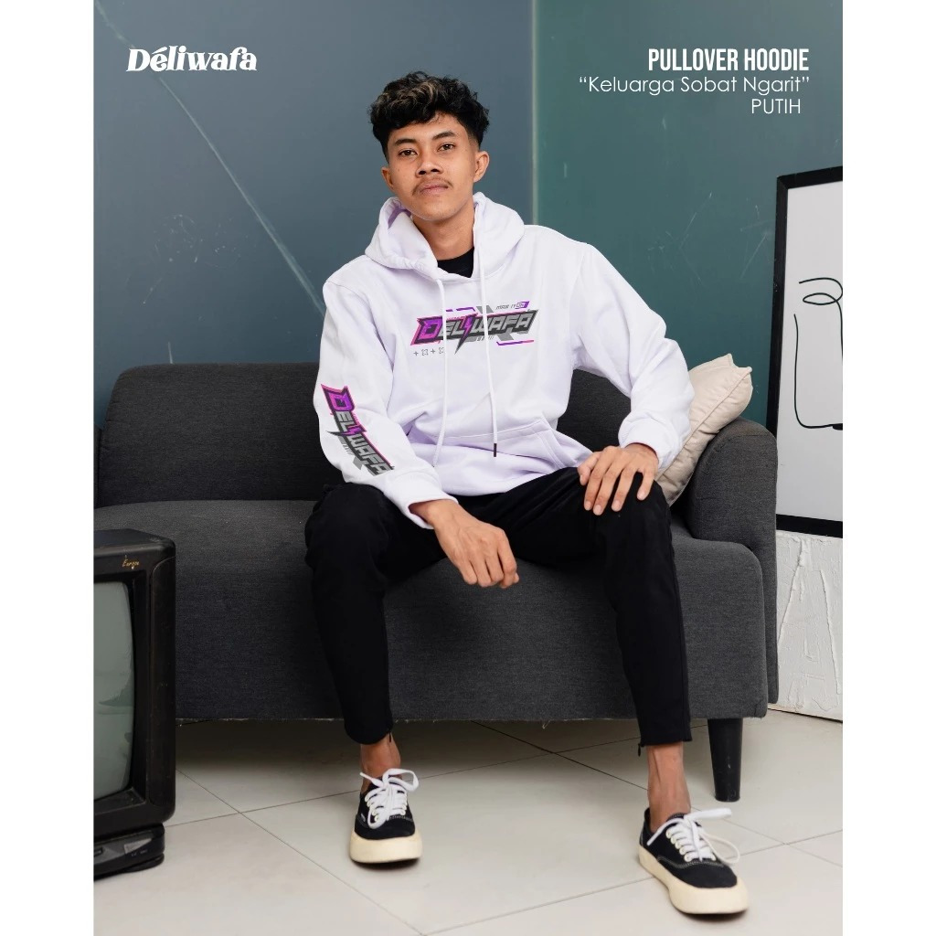 Jual Deliwafa - Hoodie Keluarga Sobat Ngarit | Sweatshirt | Fashion ...