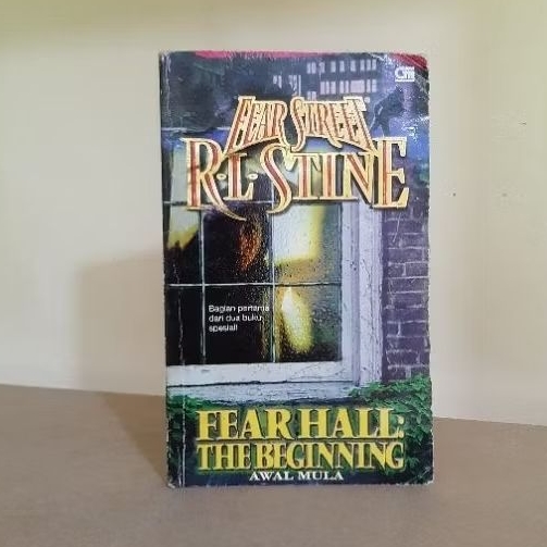Jual Buku Novel R.L.Stine : Fear Street - Fear Hall : The Beginning ...
