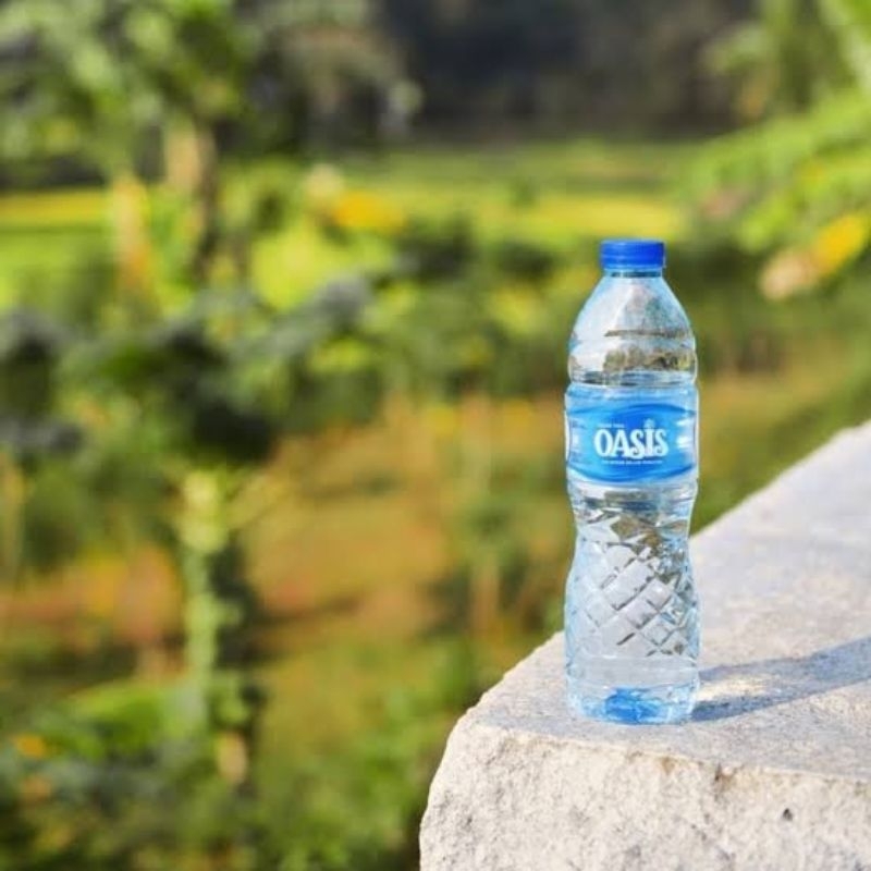 Jual Oasis Air Mineral 600 ml / air mineral oasis 600 ml | Shopee Indonesia