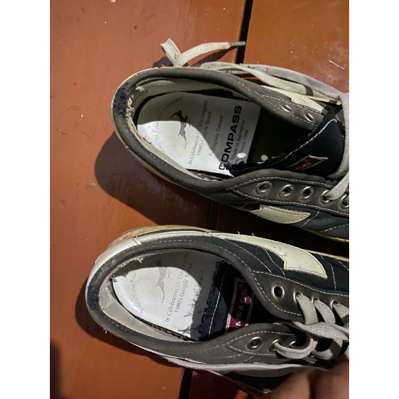 Jual Sepatu Compass second | Shopee Indonesia