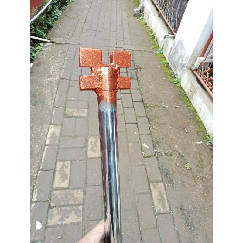 Jual Kunci besi beton ukuran 10 12 14 dan penekuk besi corcoran ...