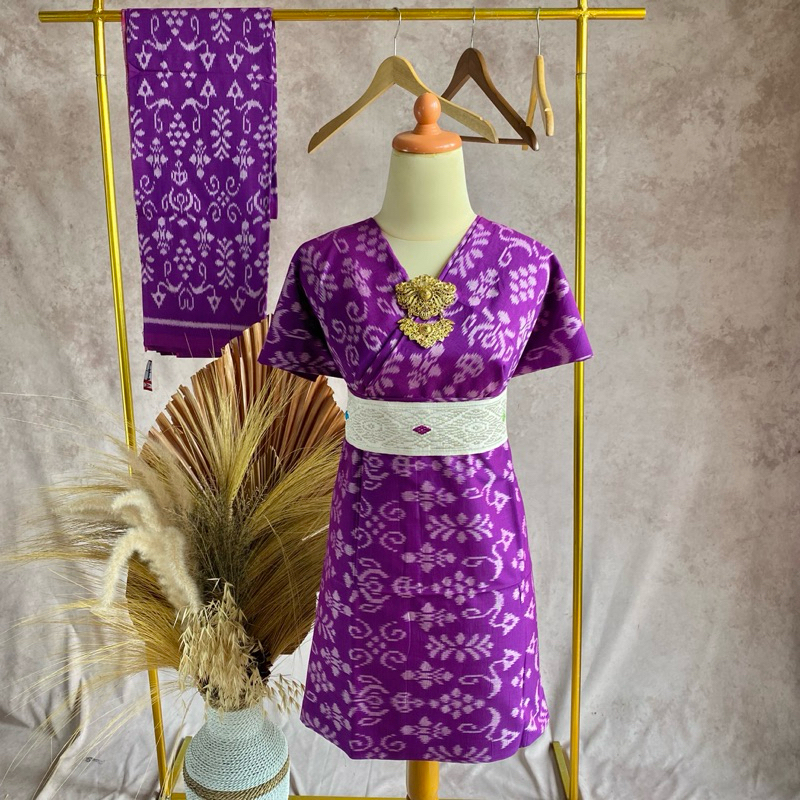 Jual KAIN TENUN ENDEK KHAS BALI MOTIF PATRA BUNBUNAN GRINGSING UNGU ...