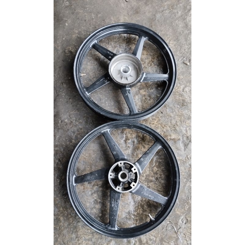 Jual velg pelek racing yamaha vixion old original depan belakang ...