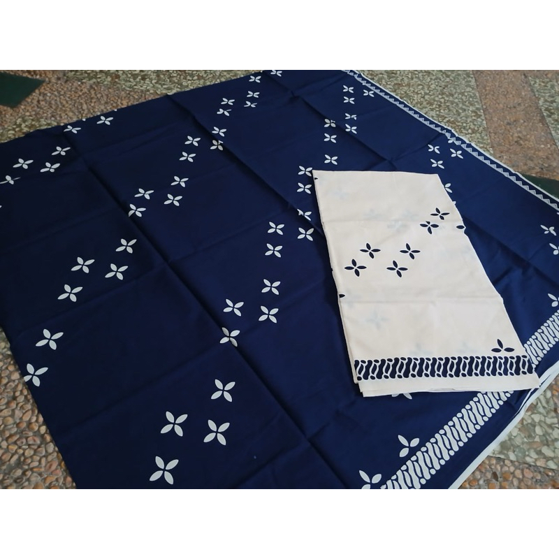 Jual Kain Batik sewarna. batik navy. batik halus solo. batik marun ...