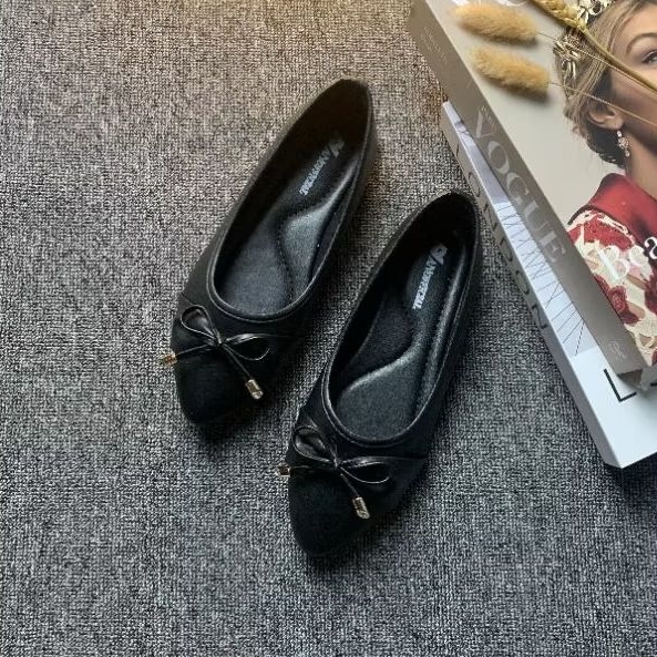 Jual Sepatu Wanita Variasi Pita Flatshoes Wanita kode HRS1 | Shopee ...
