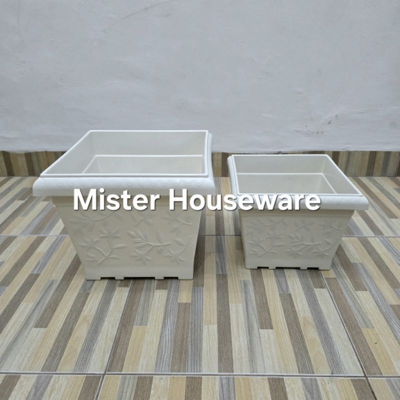 Jual Pot Bunga SEGI Plastik Tebal Putih Timbul Anti Pecah 930 935 ...