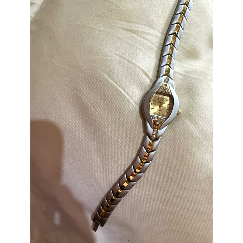 Jual JAM TANGAN VINTAGE RETRO Y2k | Shopee Indonesia