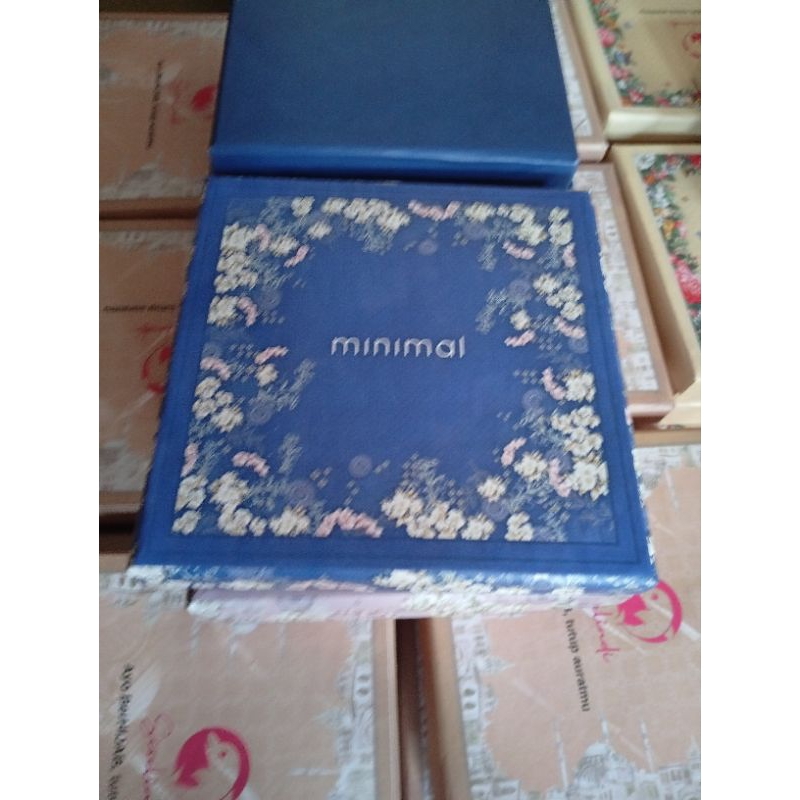 Jual Box hijab custom/ hardbox hijab ukuran 15x15x3 | Shopee Indonesia