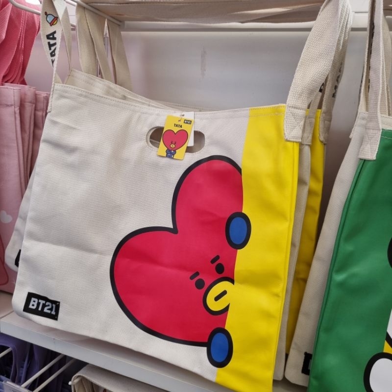 Jual TAS SELEMPANG BT21 X MINISO BTS TAS CANVAS. TAS MINISO BTS ...