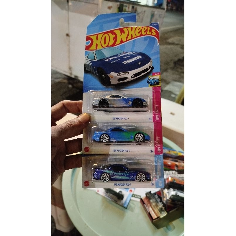 Jual HOTWHEELS MAZDA RX7 FALKEN DAN PROJECT U | Shopee Indonesia