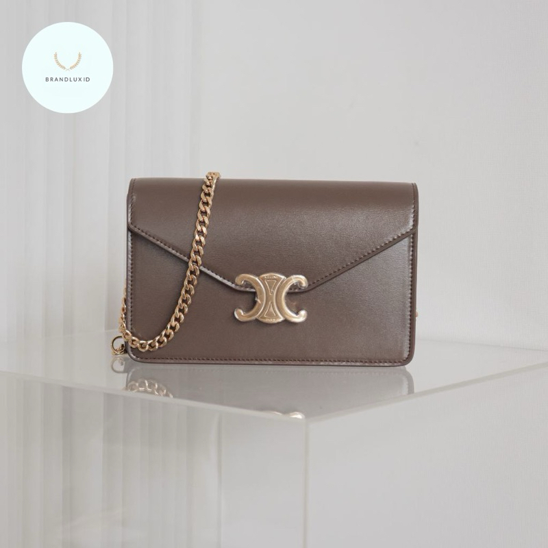 Jual Celine Triomphe Wallet on Chain Margo in Shiny Calfskin | Shopee ...