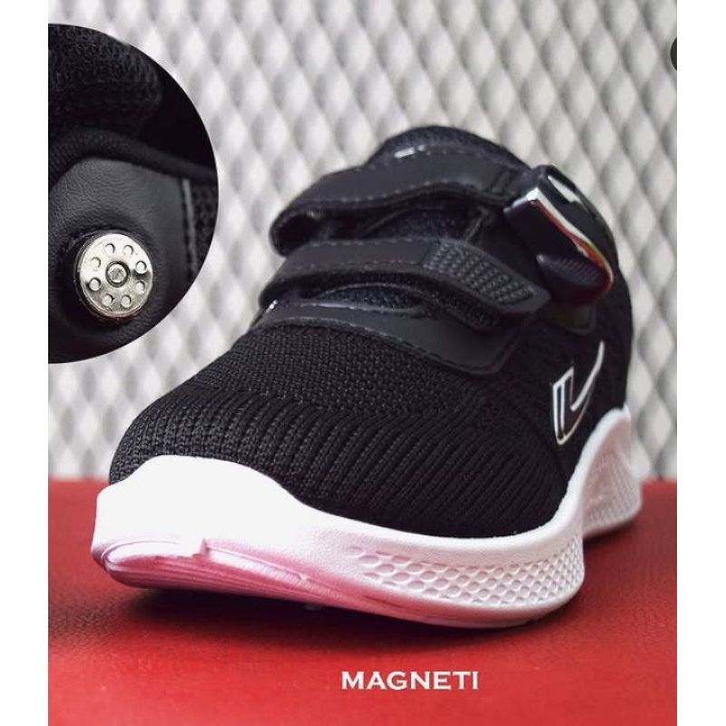 Jual Sepatu Anak Sekolah New Era Magnet 100% Original | Shopee Indonesia