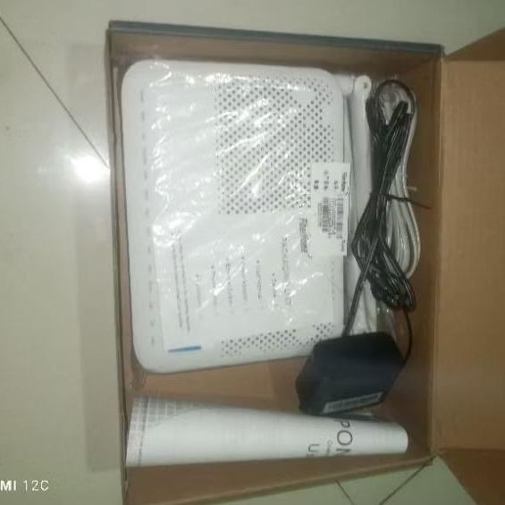 Jual ont router fiberhome dualband 3D + adaptor | Shopee Indonesia
