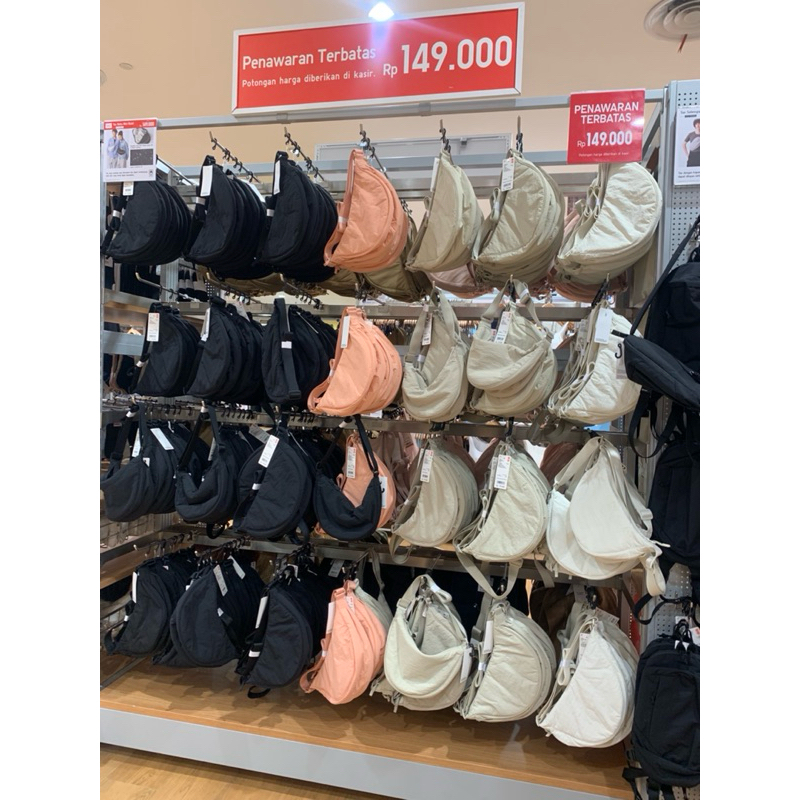 Jual Tas Tahu Mini Bulat Uniqlo Original 100% | Shopee Indonesia