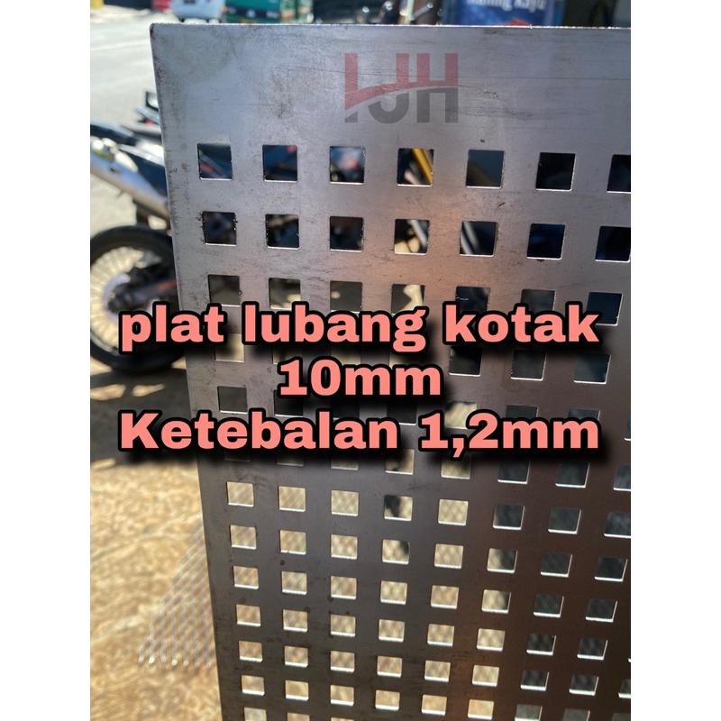 Jual Plat lubang kotak 10mm. tebal 1,2mm . plate perforated kotak ...