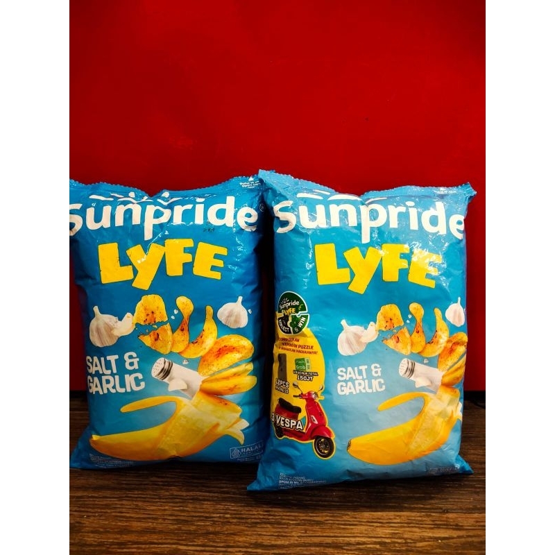 Jual Sunpride Lyfe cavendish Banana chips Salt&Garlic / Rasa Asin ...