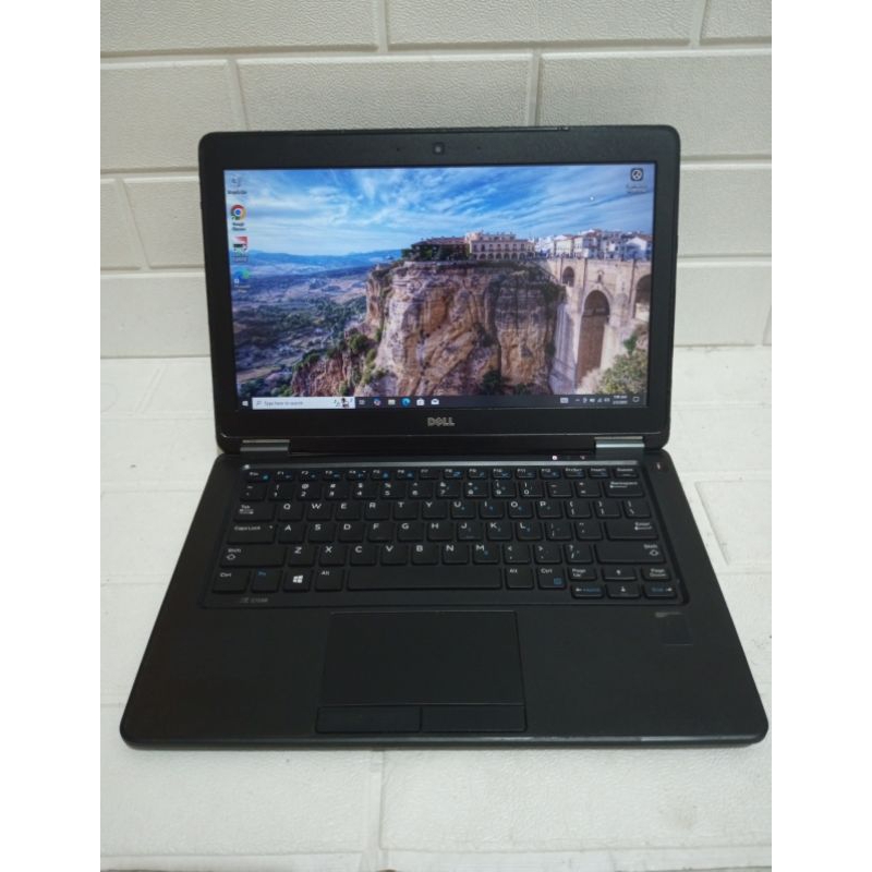 Jual Dell latitude E7250 Core i5 - 5300U RAM 16GB SSD 256GB 12.5" FHD ...