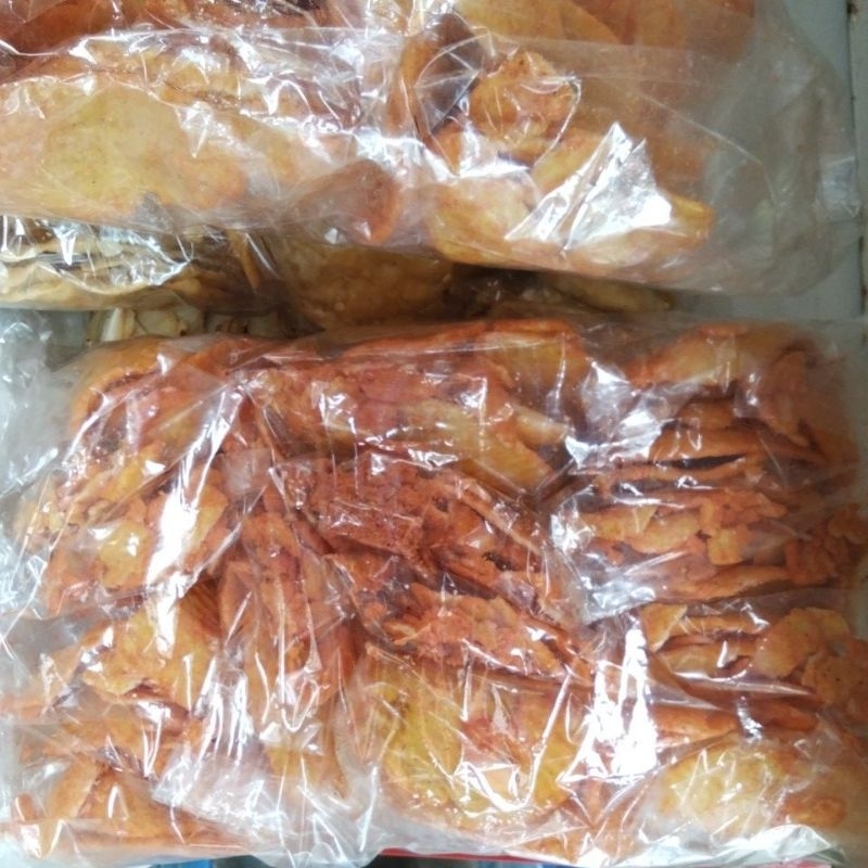 Jual Keripik Pedas Merah | Shopee Indonesia