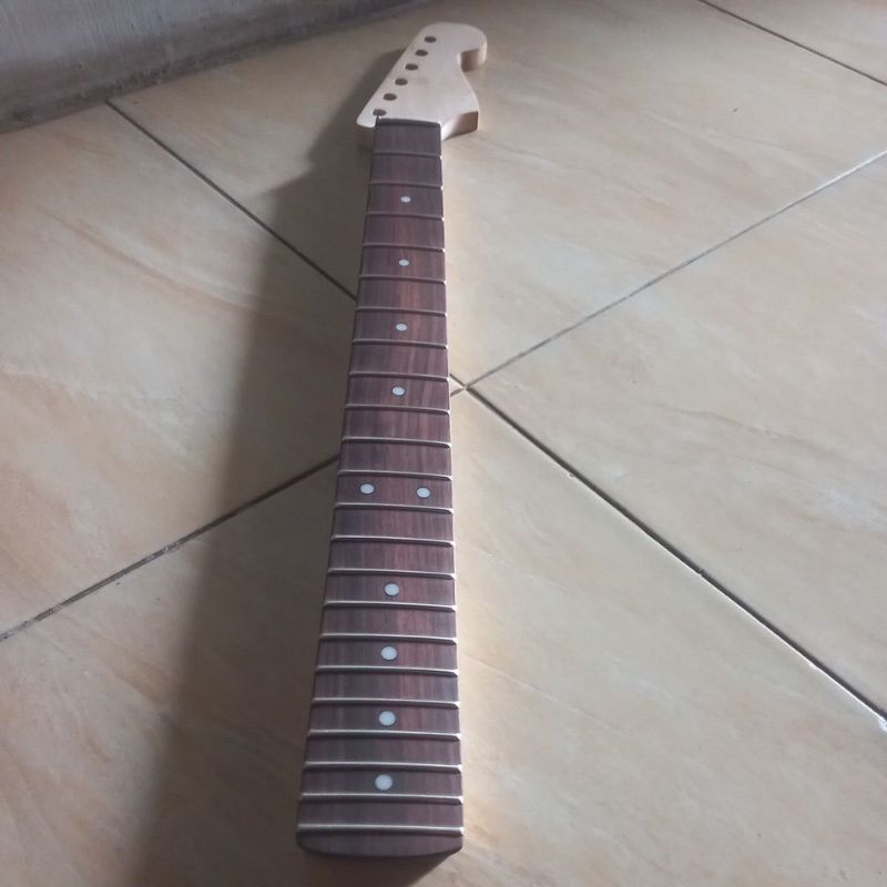 Jual Neck gitar stratocaster custom | Shopee Indonesia