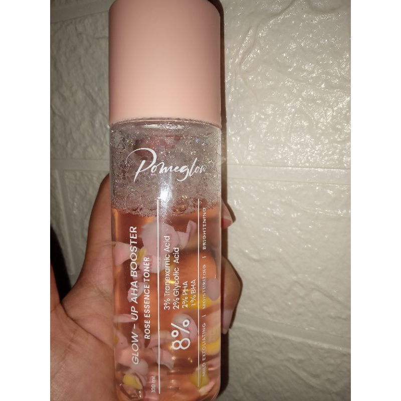 Jual Pomeglow Glow Up AHA Booster 8% Exfoliating Toner 100ML | Shopee ...
