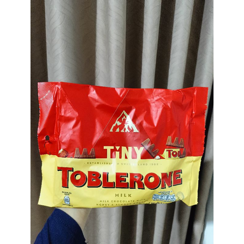 Jual TINY TOBLERON MILK CHOCOLATE | Shopee Indonesia