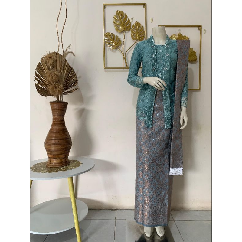 Jual SETELAN KEBAYA KUTU BARU PAYET TILE/KEBAYA MURAH/KEBAYA CANTIK ...