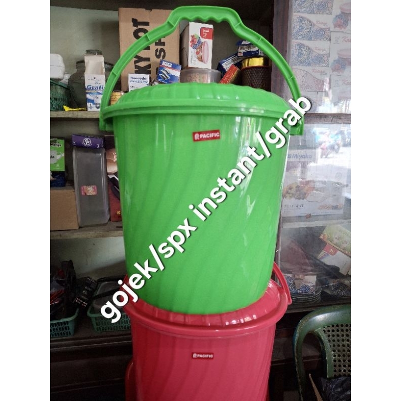 Jual Timba 6 GL Tutup Gagang Plastik Pasific / Timba Plastik Tutup ...