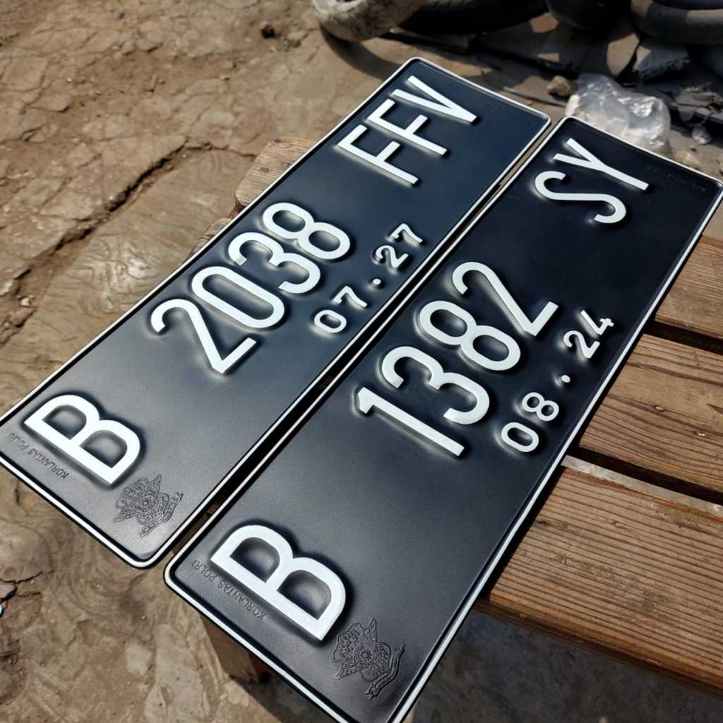 Jual CETAK PLAT MOBIL CUSTOM STD HITAM PUTIH | Shopee Indonesia