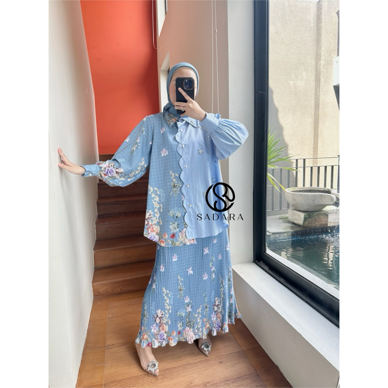 Jual ROSE GARDEN SETELAN ATASAN dan ROK SERIES HARI RAYA EKSLUSIF MOTIF ...