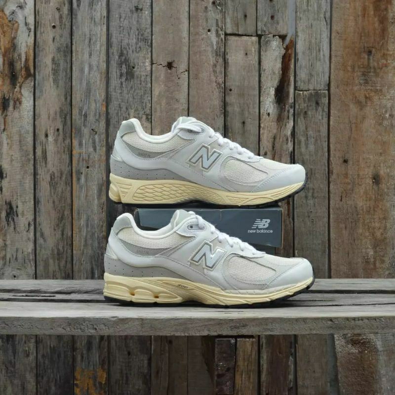 Jual SNEAKER NEW BALANCE 2002R ORIGINAL RESMI MAP M2002RIA MEN CASUAL ...
