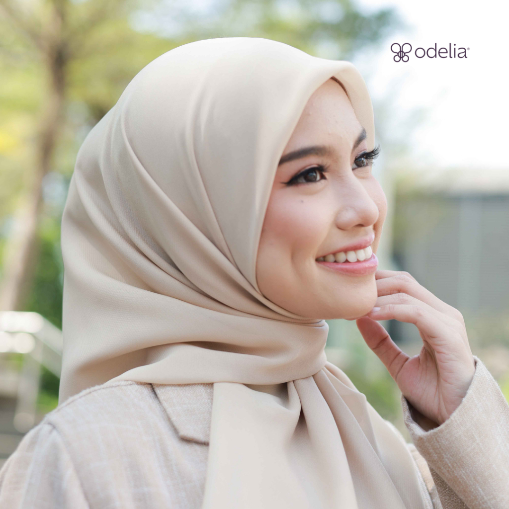 Jual Odelia - Lora Scarf | Hijab Pollycotton Premium | Hijab square | Hijab Segi empat | Shopee ...