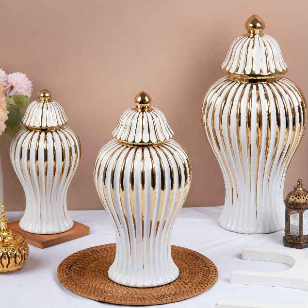 Jual Vas Bunga Guci Royal Gold Vas Bunga Keramik Mewah Pajangan