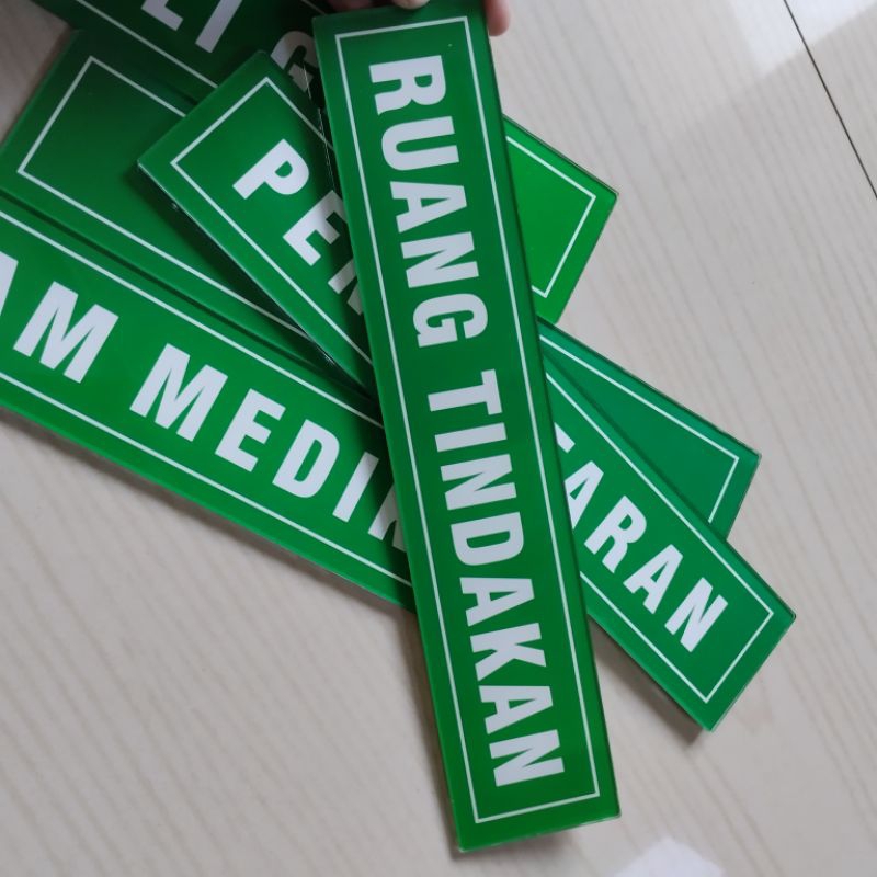 Jual akrilik informasi variasi hijau bisa custom | Shopee Indonesia