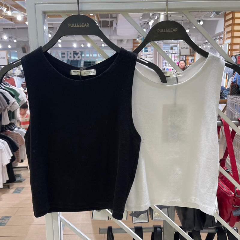 Jual Tanktop Crop PULL&BEAR Woman Jastip (jasa titip) | Shopee Indonesia