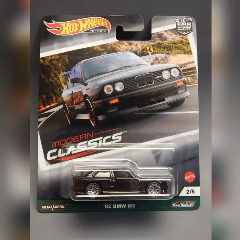 Jual Hot Wheels Premium Modern Classics 92 BMW M3 | Shopee Indonesia