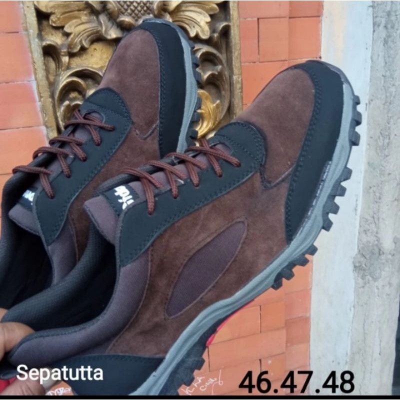Jual sepatu gunung hiking outdoor ukuran besar sepatu sport ukuran ...