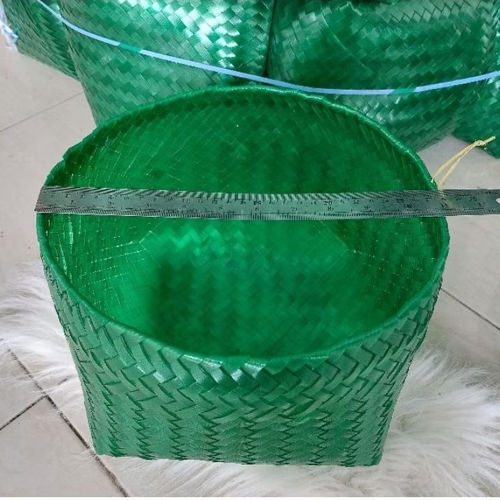 Jual Saringan pembasuh beras ukuran 30x25 cm.tompo anyaman plastik ...
