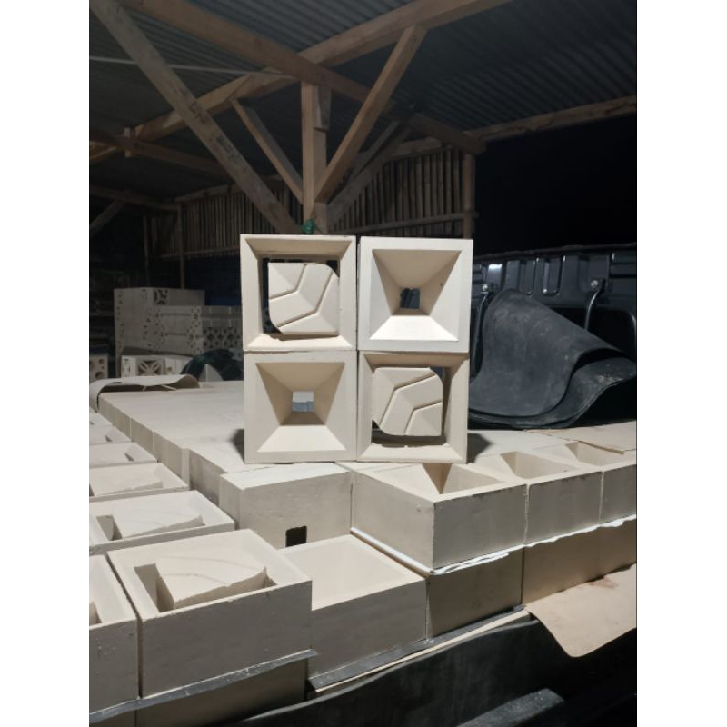 Jual roster daun merah/loster beton/roster minimalis | Shopee Indonesia