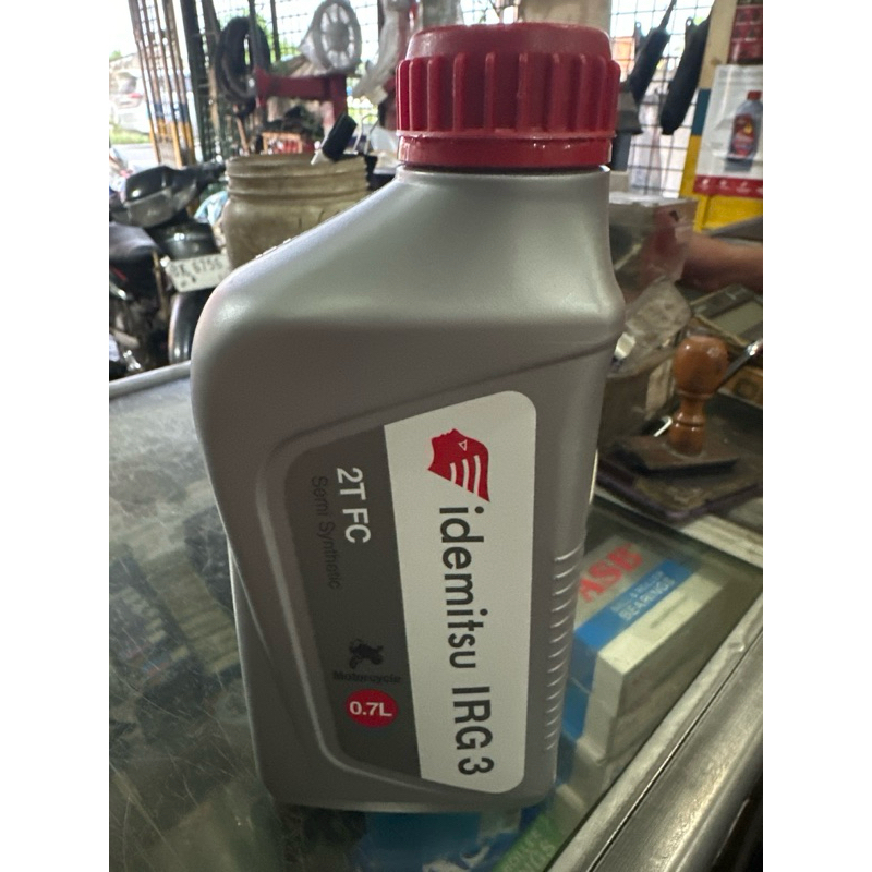 Jual OLI SAMPING IDEMITSU 2T 700 ML FC SEMI SYNTHETIC | Shopee Indonesia