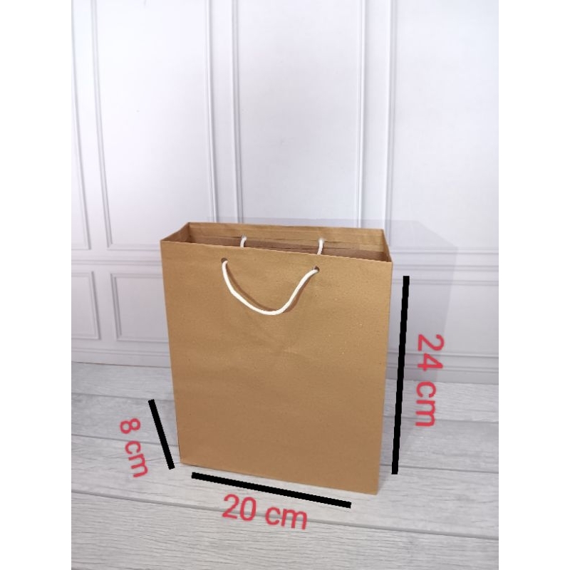 Jual paper bag polos coklat ukuran 20x8x24 cm/paper bag polos | Shopee ...