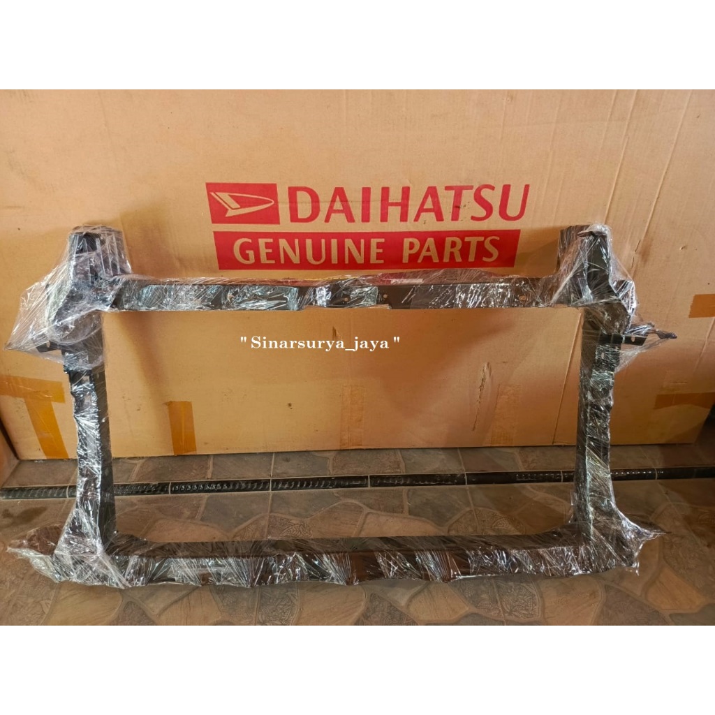 Jual PANEL LAMPU RADIATOR BULLHEAD Support radiator Sienta Original ...