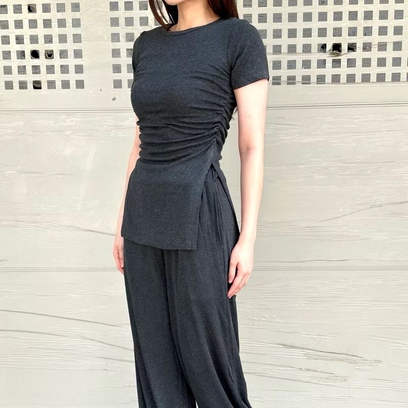 Jual One Set JOOY - Setelan Atasan dan Bawahan Rib Knite | Shopee Indonesia