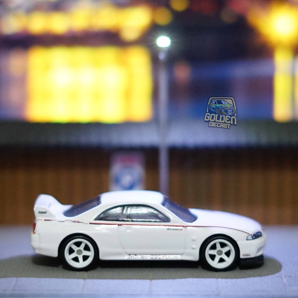 Jual HOT WHEELS NISSAN SKYLINE GT-R R33 WHITE CUSTOM - LOOSE (SWAP ...