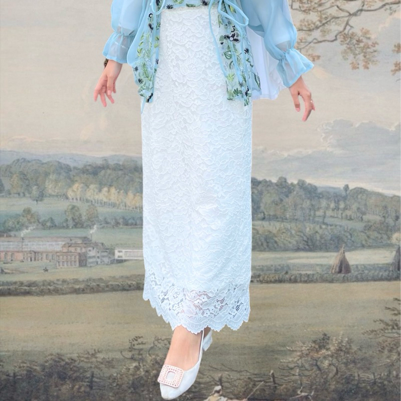Jual [READY STOCK] SLIM SKIRT By Dhiajeng Labels | LACE SKIRT| ROK ...