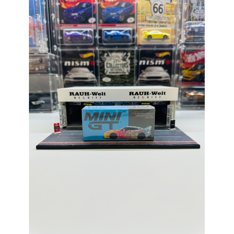 Jual Mini GT No 742 LB Silhouette Works Nissan 35GT-RR Ver 1 LBWK Kuma ...
