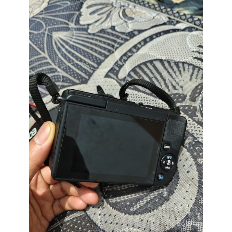 Jual camera mirrorless Cannon M10 | Shopee Indonesia