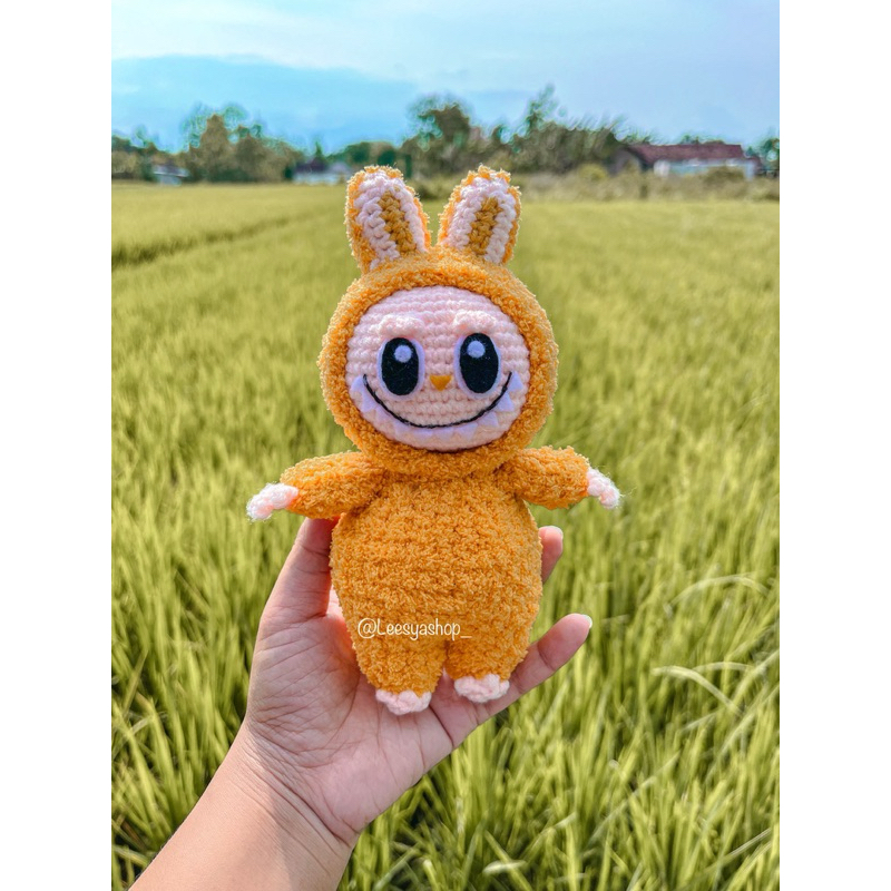 Jual Boneka Labubu / Boneka Labubu Rajut / Amigurumi Labubu | Shopee ...