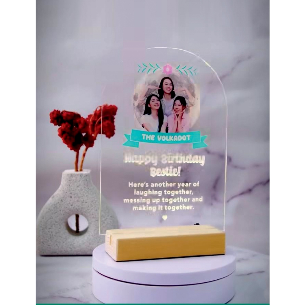 Jual GIFT BOX/HAMPERS CUSTOM ACRYLIC LAMPU LED/BUNGA KERING/GRAFIR ...
