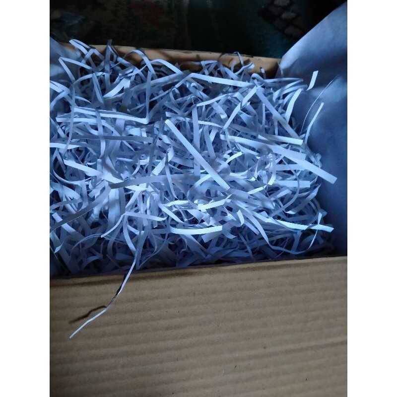 Jual Kertas Potongan| Kertas potong| Kertas Cacah| Kertas cacah packing ...